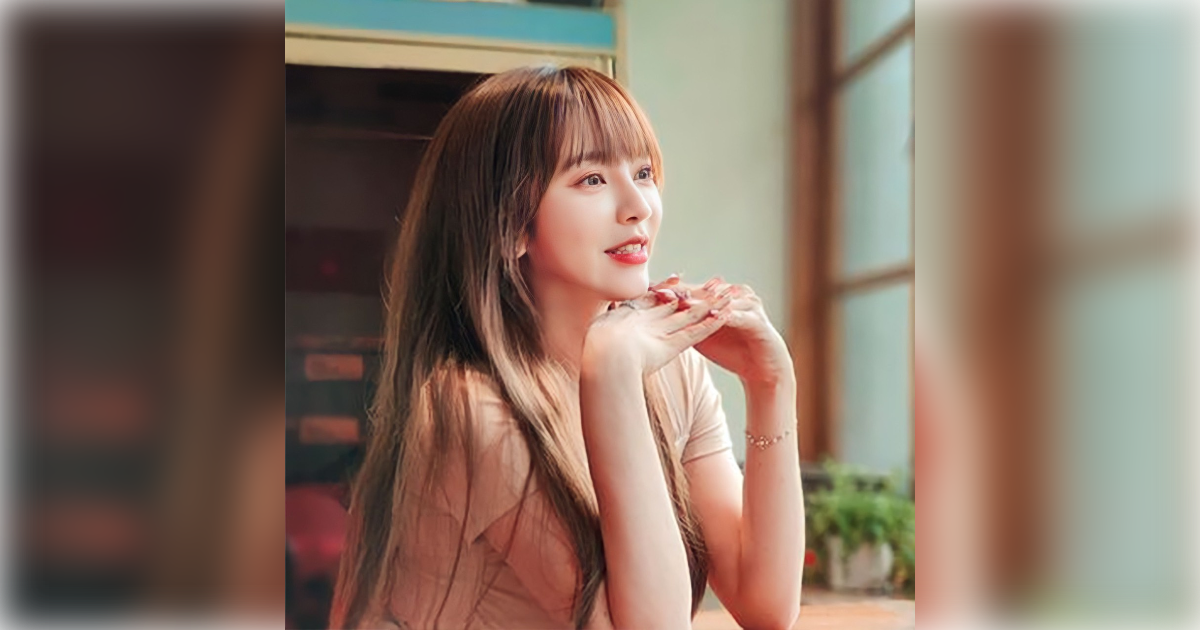 甯甯 is on live! - TutorABC Shop